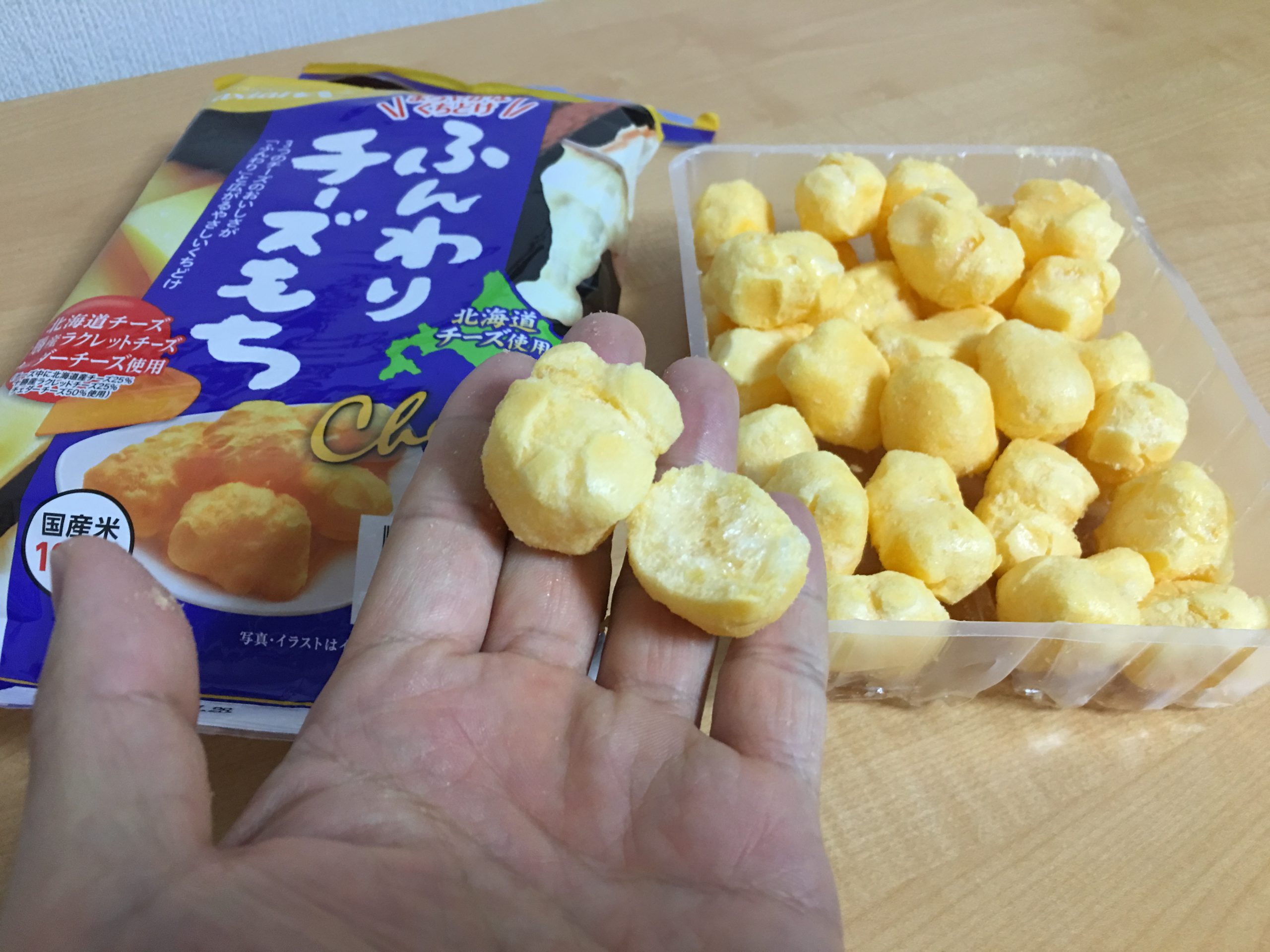 Cheese Mochi: Echigo Seika's Fluffy Puffed Rice Snack - Recommendation ...