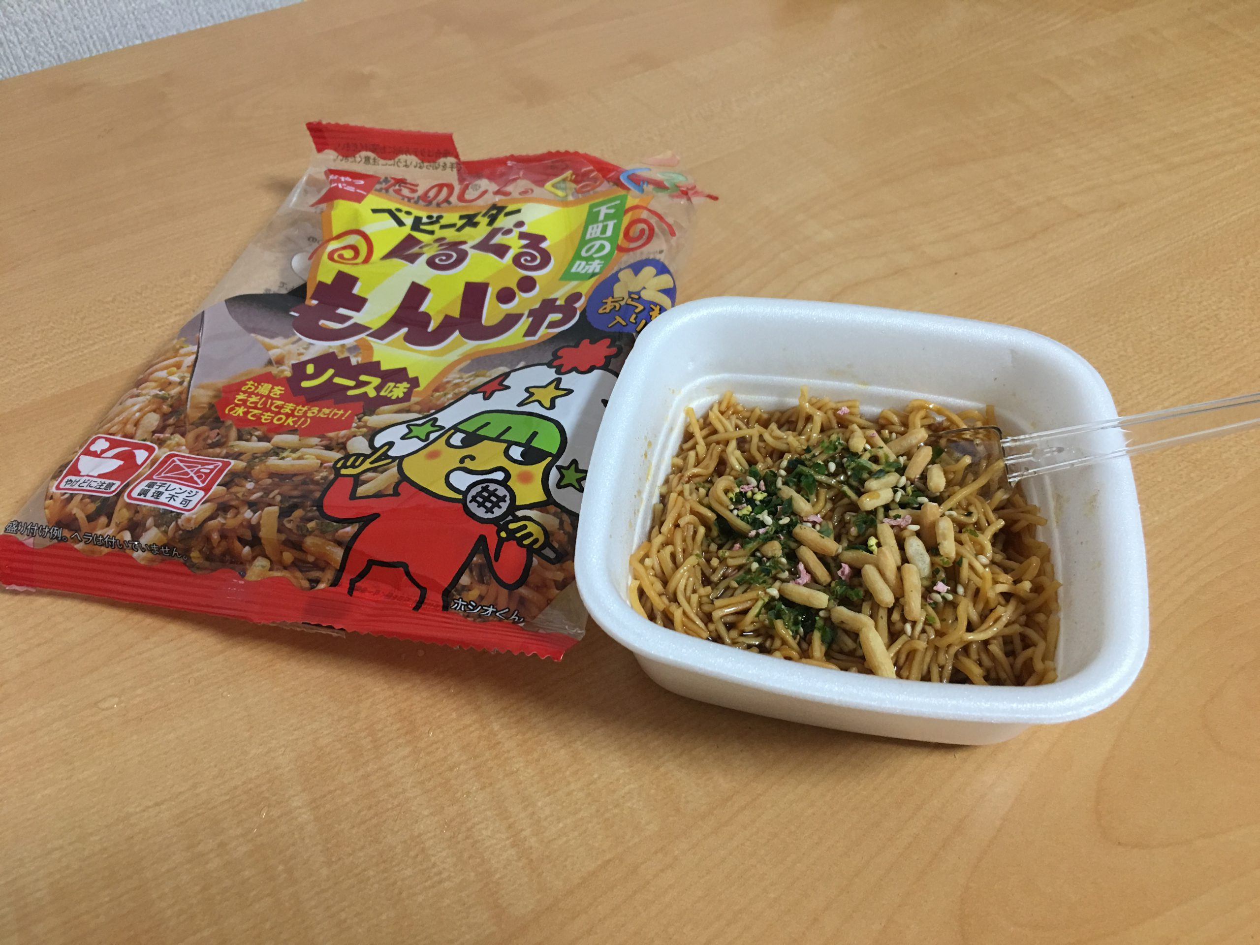 Dagashi Snack: Baby Star Guru-Guru Monja Yaki - Recommendation of ...