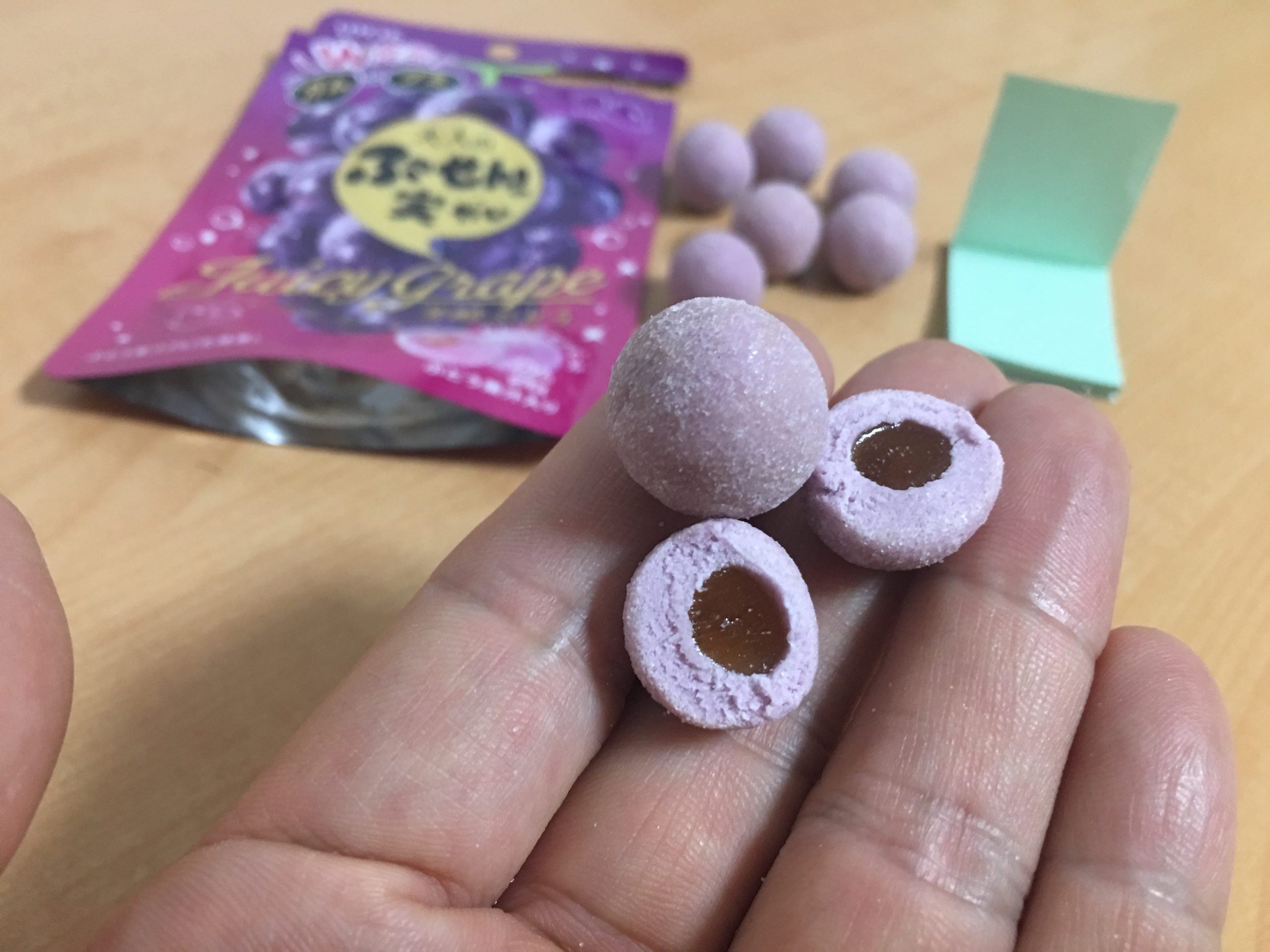 Lotte's new type of Fusen no Mi Gum for Adults - Recommendation of ...
